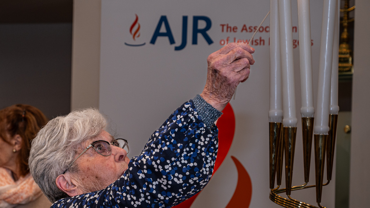 AJR’s Holocaust Memorial Day commemoration shines a light on rescue ...