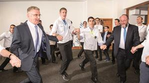 Come dancing at Kinloss - The Jewish Chronicle - The Jewish Chronicle