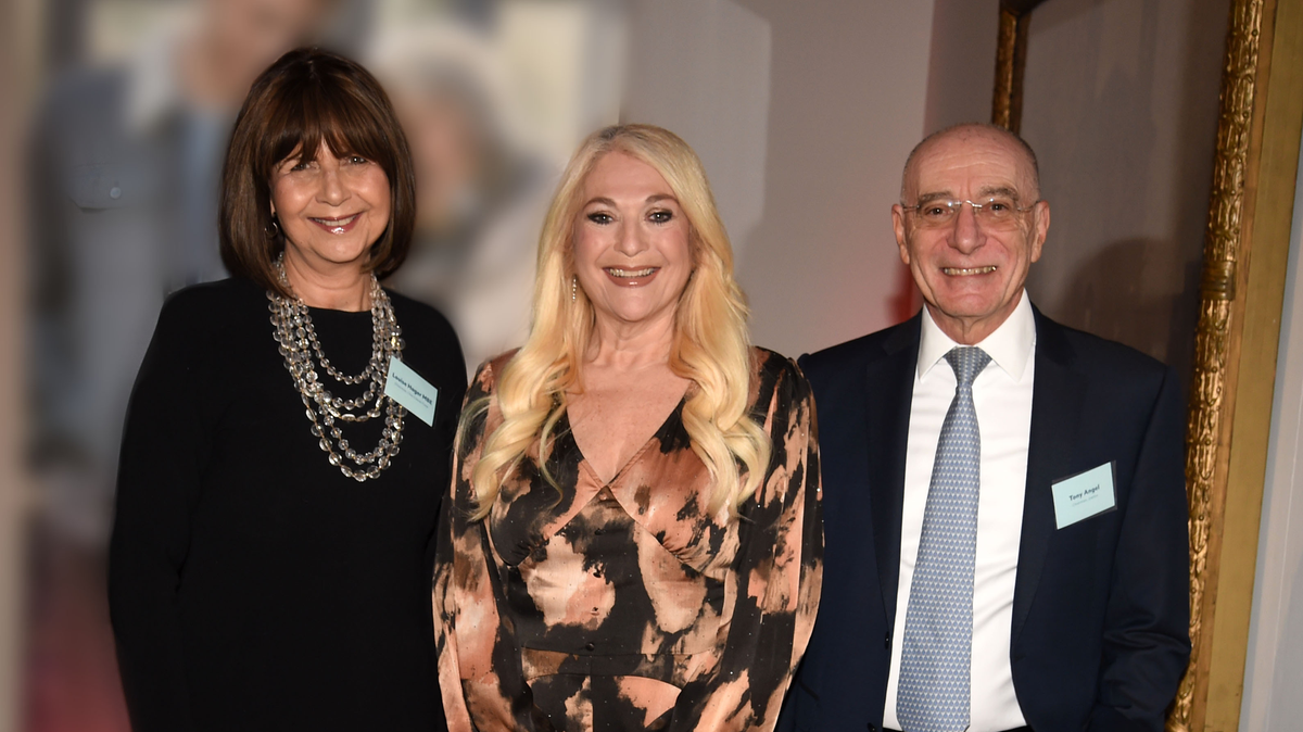 ‘Get yourself tested for your cancer risk’ urges Vanessa Feltz - The ...