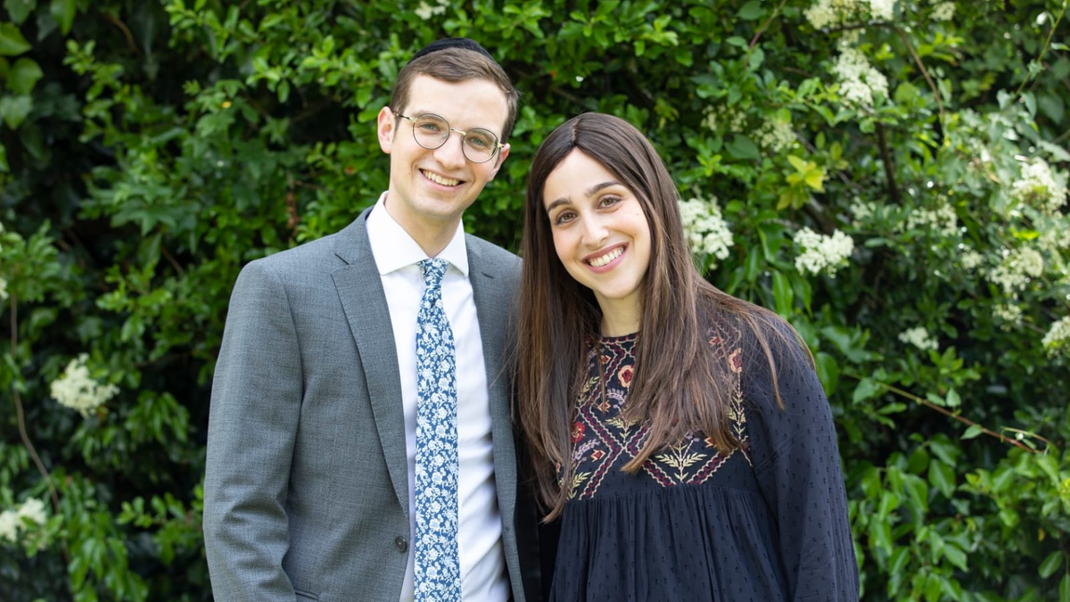Hadley Wood is ﬁred up by rabbinic couple's appointment - The Jewish ...