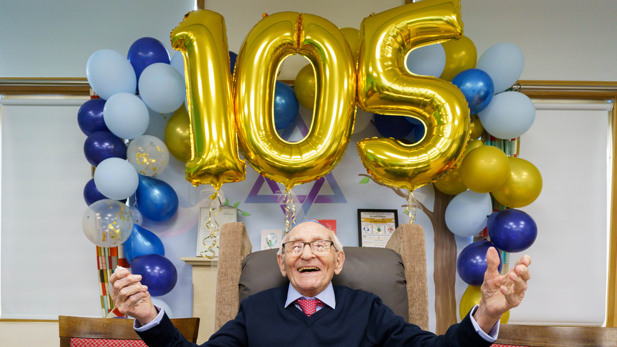 Oldest Jewish man celebrates 105 - The Jewish Chronicle - The Jewish ...