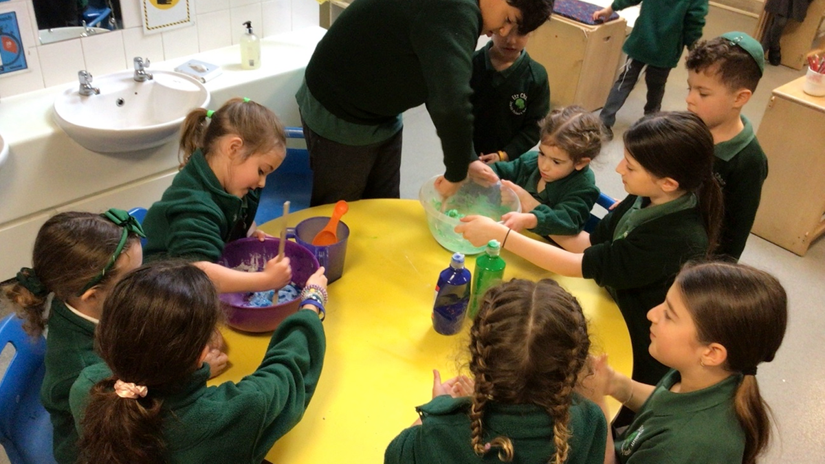 Ofsted thumbs-up for Etz Chaim primary - The Jewish Chronicle - The ...