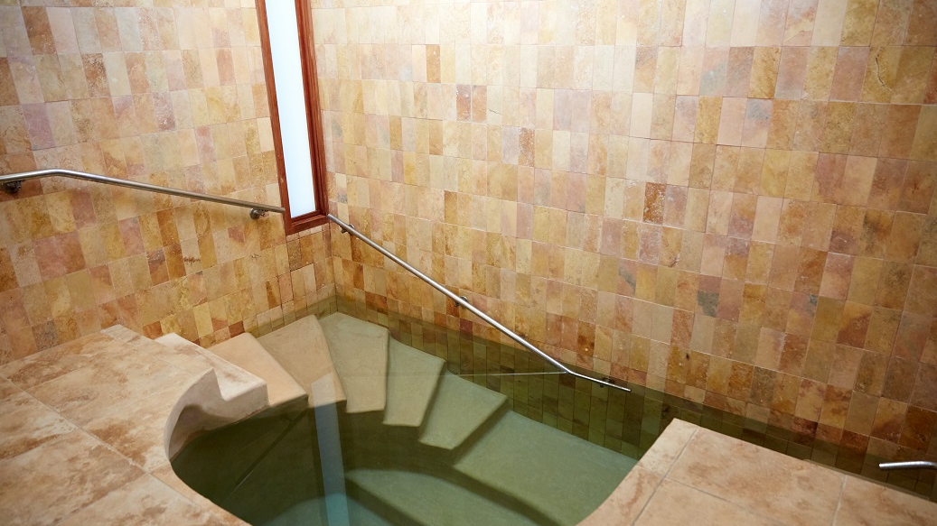 The Reform rabbi planning to open a mikveh in London - The Jewish ...