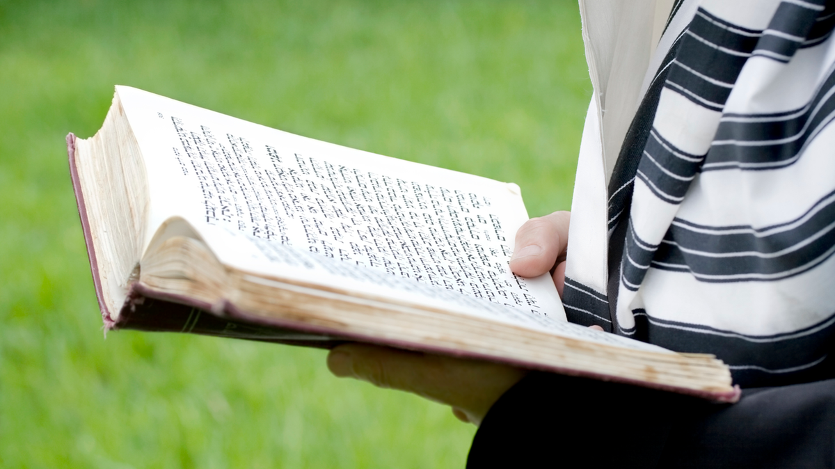 United Synagogue publishes new Singer's Siddur - The Jewish Chronicle ...