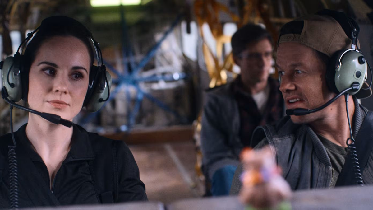 Flight Risk review: ‘more plot holes than a sieve’ - The Jewish ...