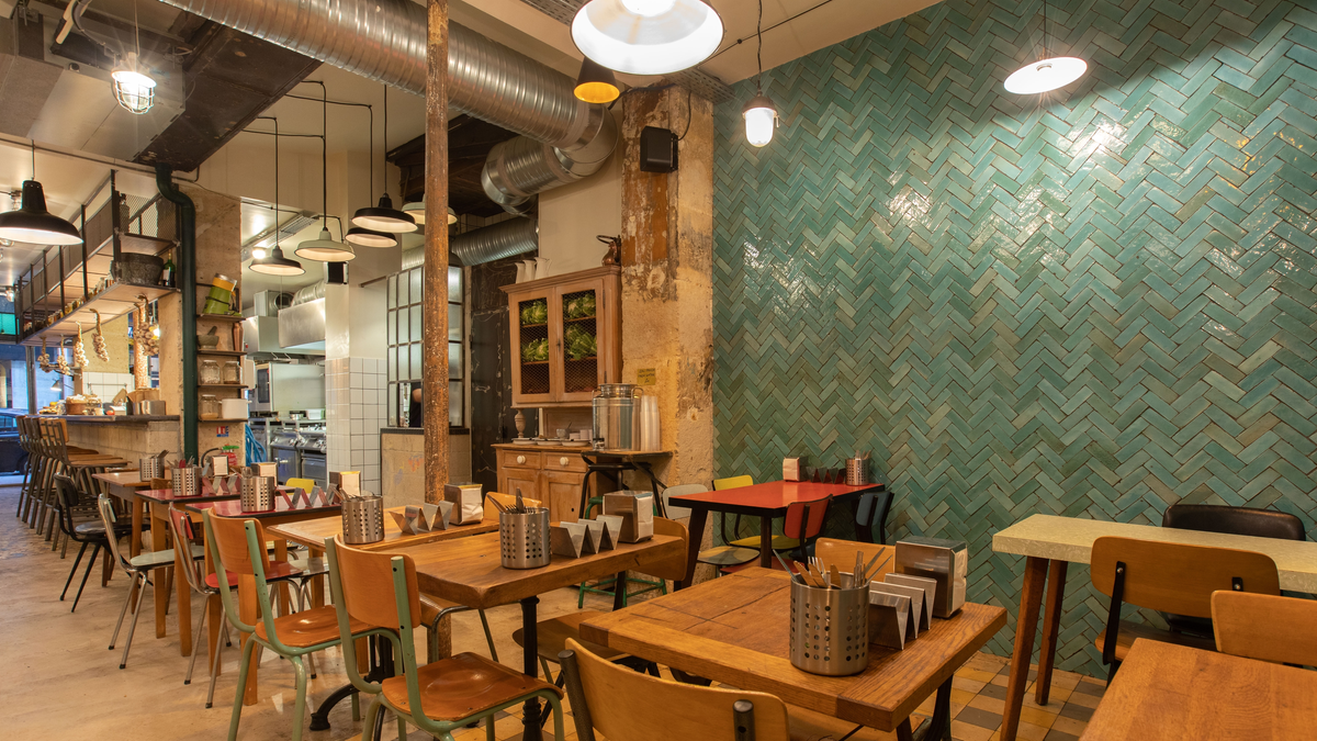 Miznon review: A perfect pocketful of Tel Aviv in Soho - The Jewish ...