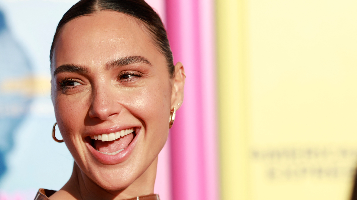 Gal Gadot: 'I will tell the world the real Cleopatra story' - The ...