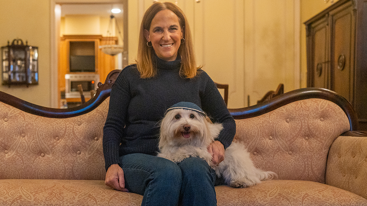 Meet Shayna Maydele, the Jewish canine queen of Manhattan - The Jewish ...