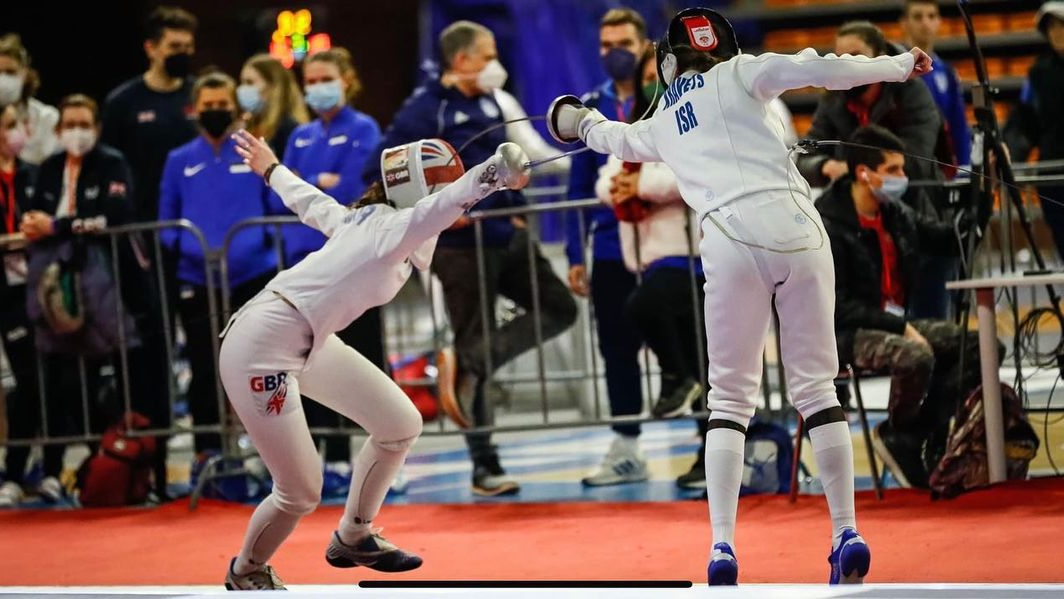 A cut above! Young UK fencer wins two gold medals - The Jewish ...