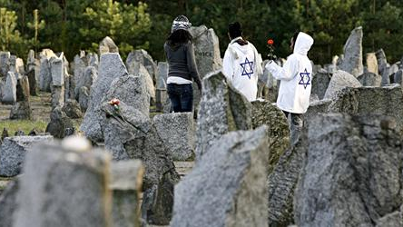 British academic ﬁnds Treblinka's secrets - The Jewish Chronicle - The ...