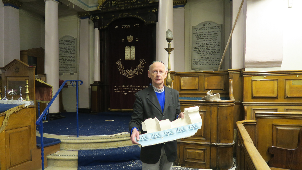 East End synagogue unsafe after ceiling collapse - The Jewish Chronicle ...
