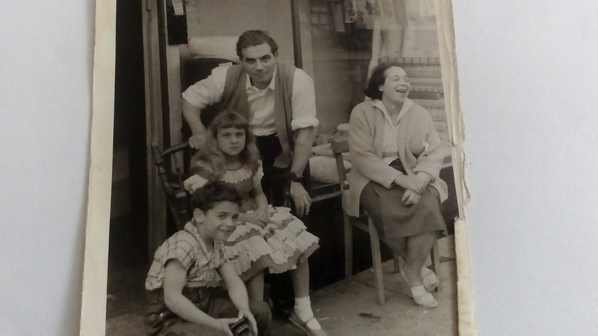 Memories of Whitechapel sought for major digital project - The Jewish ...