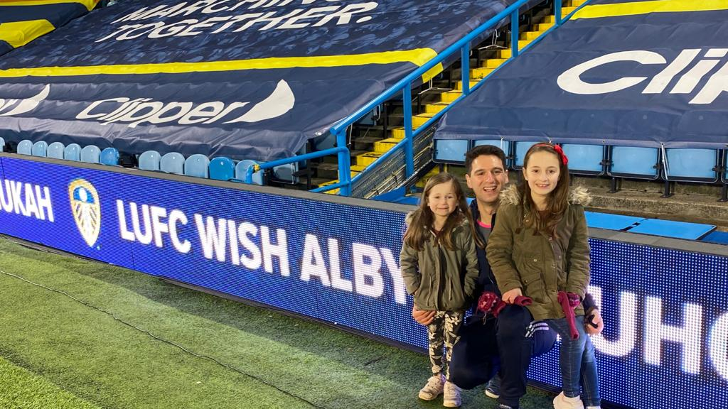 Minister buoys Leeds with a little help from the Beatles - The Jewish ...