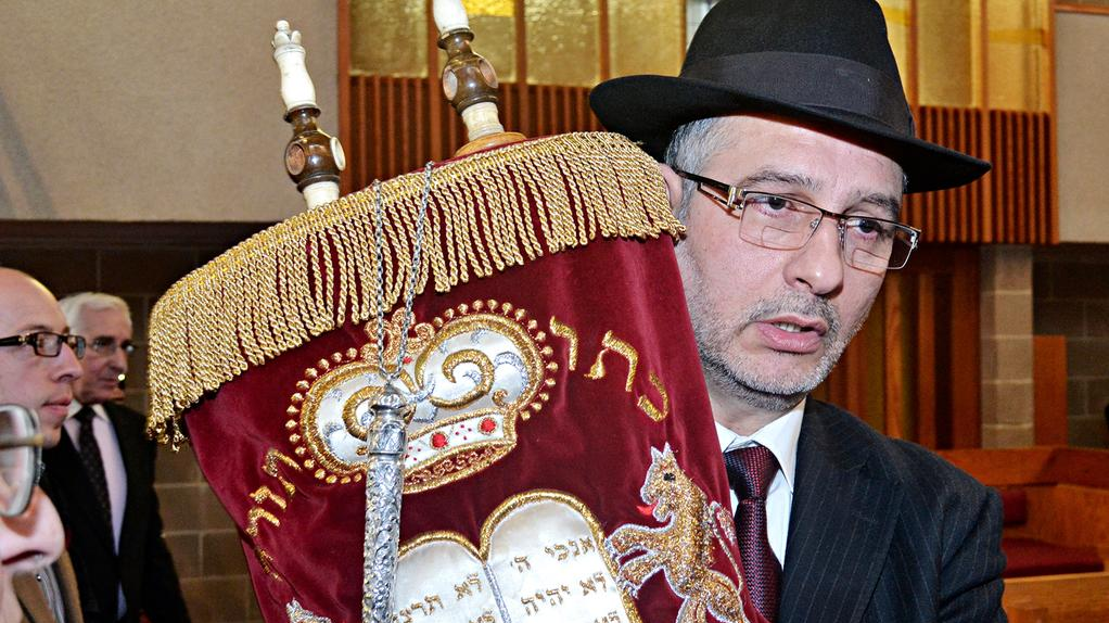 Nottingham makes rabbi redundant - The Jewish Chronicle - The Jewish ...