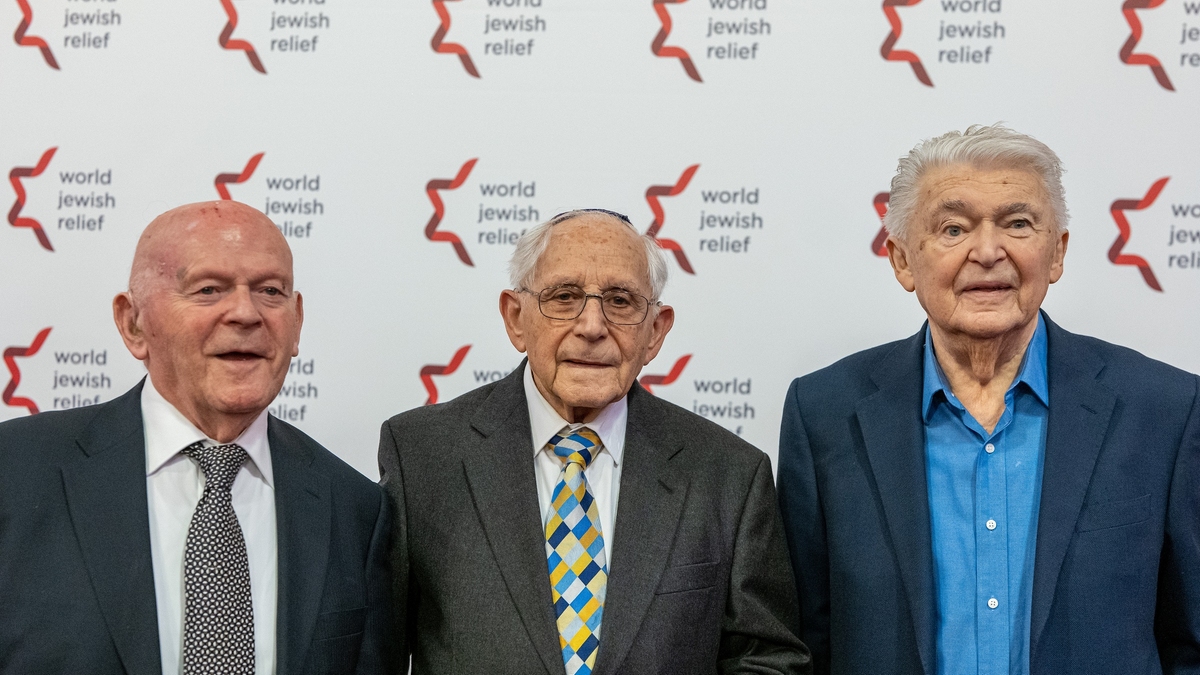 Survivors take a bow as World Jewish Relief recalls its role in ...