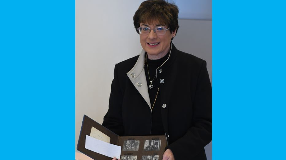 Treasured memories of life before the Holocaust handed to Yad Vashem ...