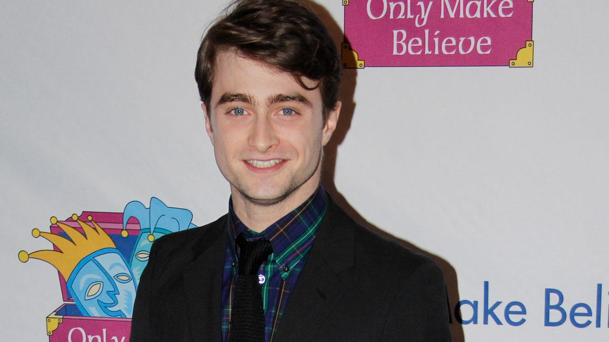Daniel Radcliffe to star in 50th anniversary production of Sir Tom ...