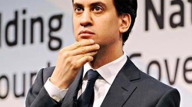 Ed Miliband appalled at Daily Mail reporter's intrusion at memorial ...
