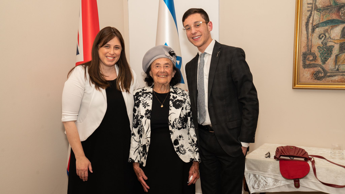 Holocaust Memorial Day: Survivor Lily Ebert shares her story at Israeli ...