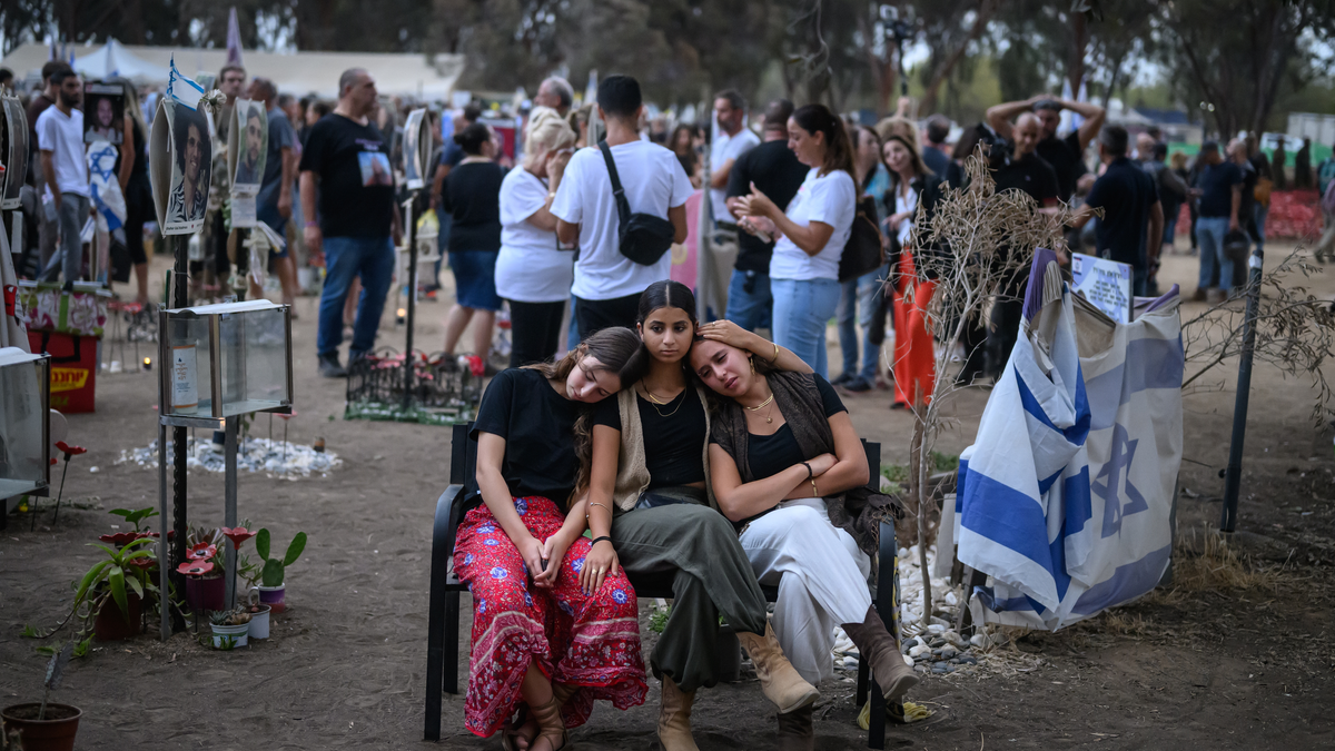 Families mourn at Nova site on October 7 anniversary - The Jewish ...