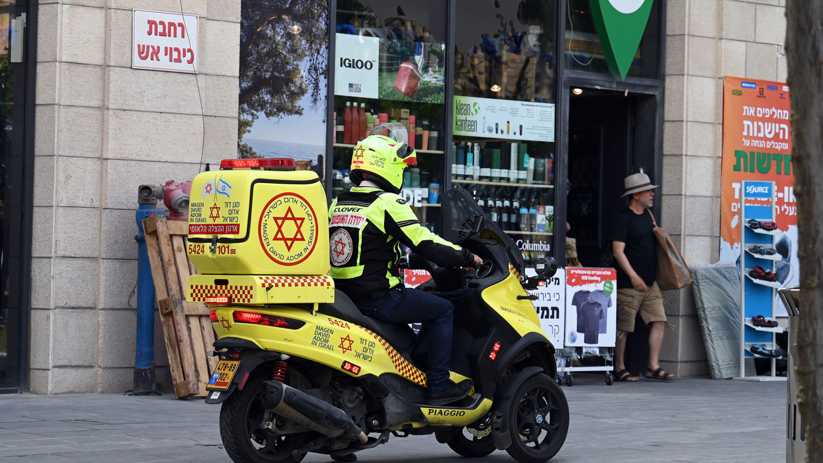 Help us save Israeli lives by raising £35,000 for a Magen David Adom ...