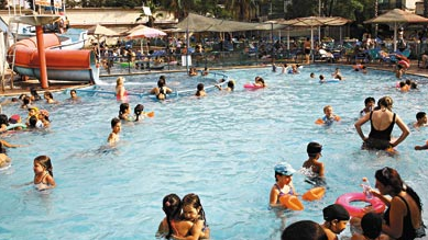 Jerusalem locals fight to save swimming pool - The Jewish Chronicle ...