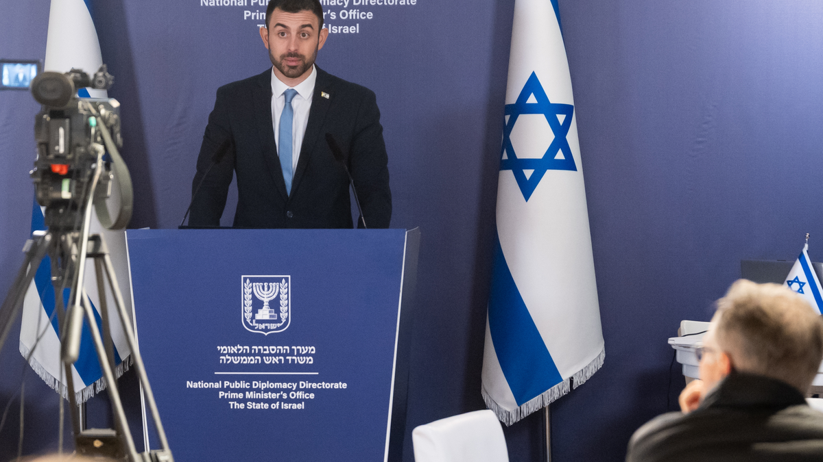 Star Israeli spokesman Eylon Levy fired after row over Cameron tweet ...