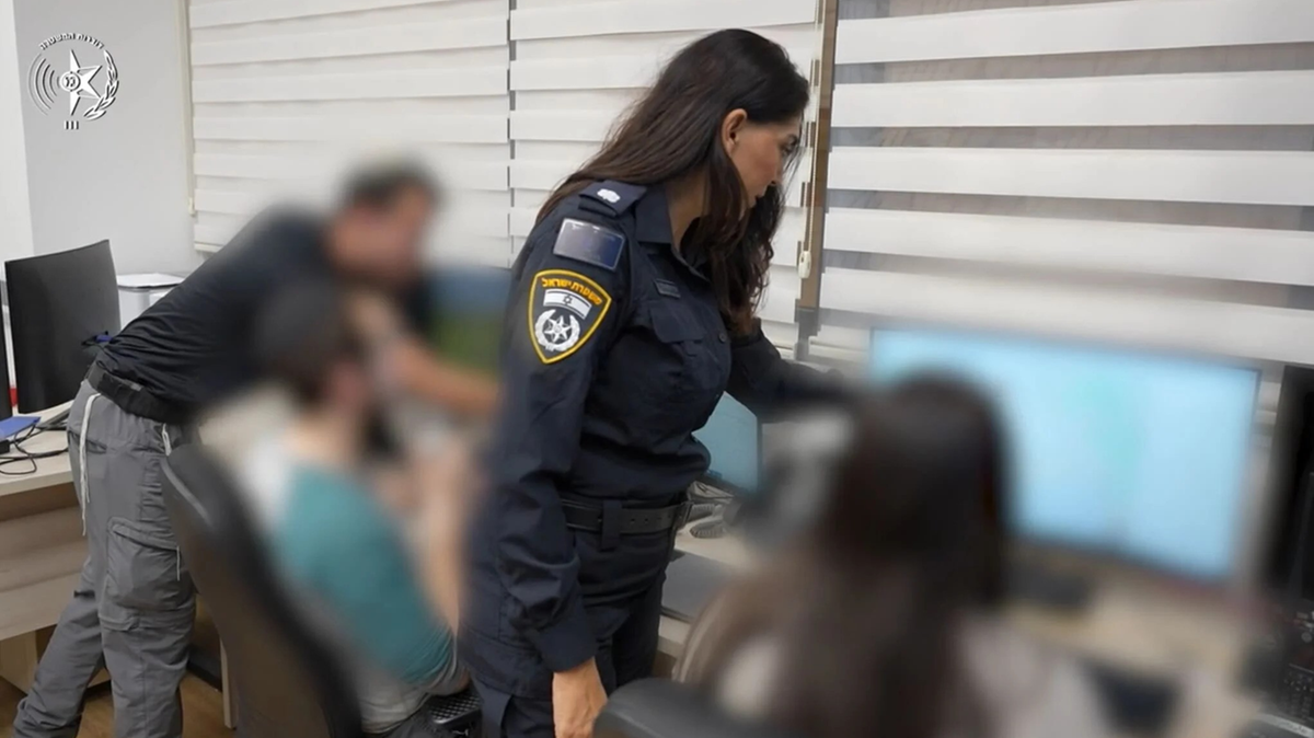 Two IDF reservists arrested on suspicion of spying for Iran - The ...