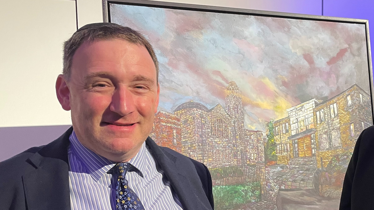 Manchester artist goes from carpet shop to sharing a gallery wall with ...