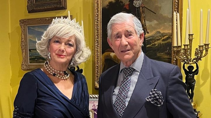 Meet the Jewish superfans dressing up as the King and Queen - The ...