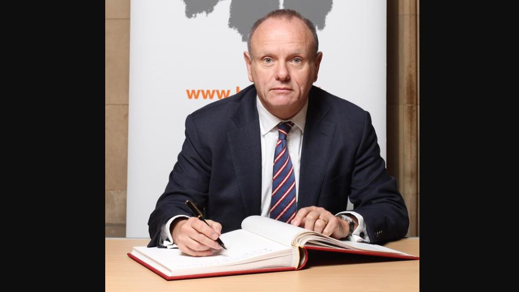 Mike Freer, MP for Finchley & Golders Green, to plant crocus garden in ...
