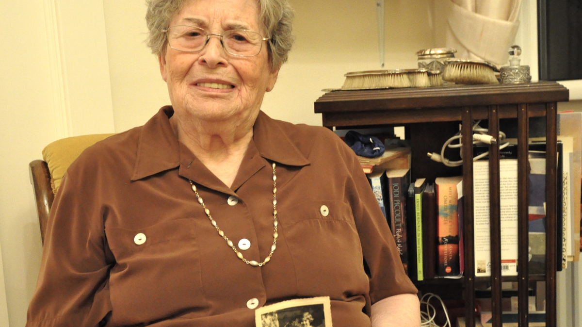 Eva Schapira, former child refugee dies at 94 - The Jewish Chronicle ...