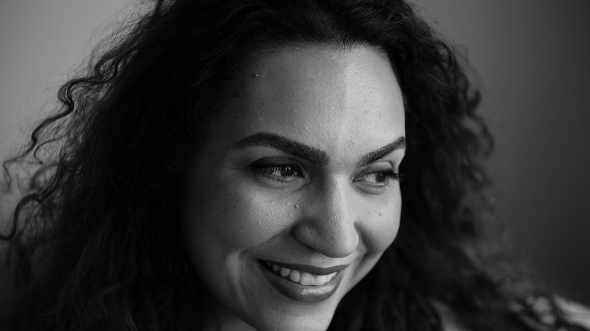 Obituary: Singer, comedienne and actress Tracy Kashi - The Jewish ...