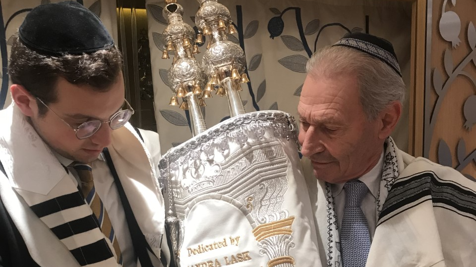 'Our Ukraine scroll survived Nazis and is now a symbol of defiance ...