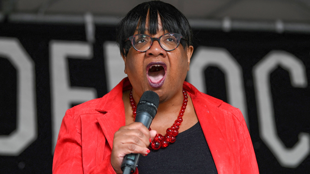 Diane Abbott wins Hackney North seat despite ‘Jews don’t experience ...