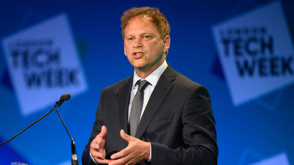 Grant Shapps: 'I was asked for 18 years worth of payslips just to open ...