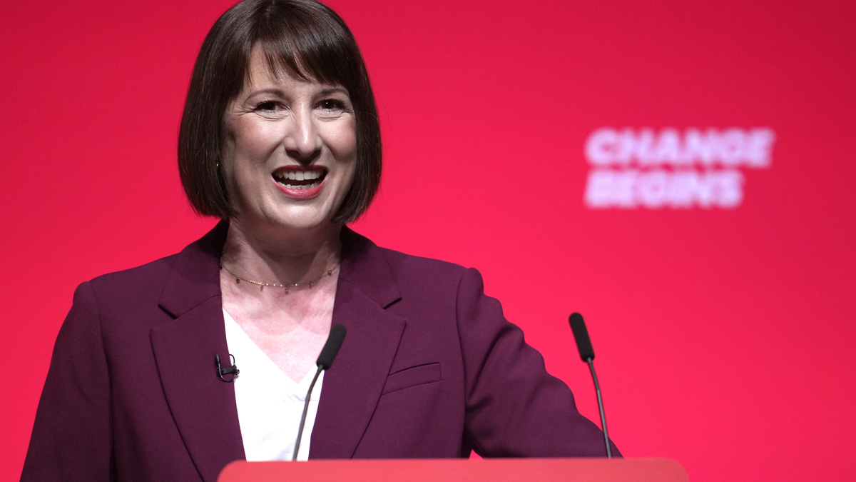 Rachel Reeves’ speech disrupted by pro-Palestine protesters - The ...