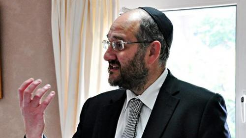 Rabbi backs down over Big Tent - The Jewish Chronicle - The Jewish ...