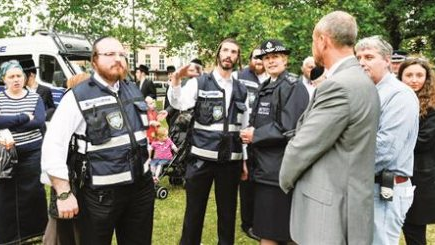 Shomrim rejects police chief's claims over cars and uniforms - The ...