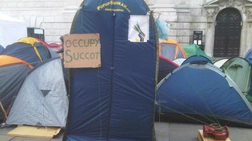 Succah at Occupy London Stock Exchange - The Jewish Chronicle - The ...