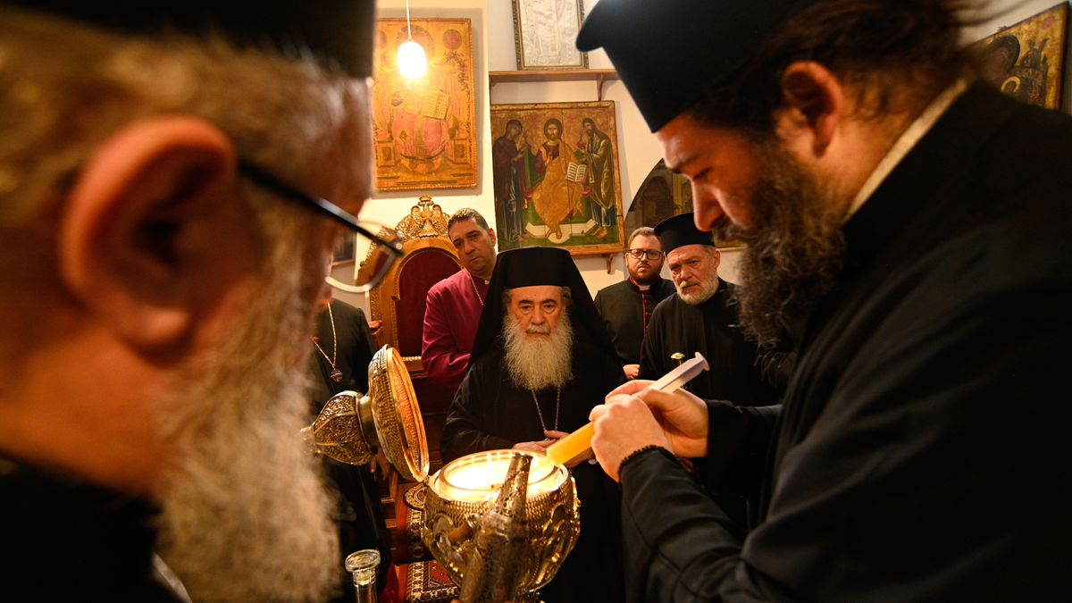 The Jewish traditions behind pomp of Charles III’s big day - The Jewish ...