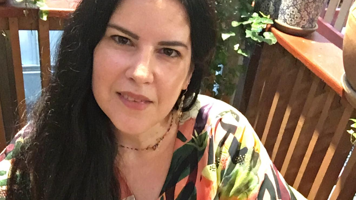 Woman banned from gym for drawing Star of David on glass panel with ...