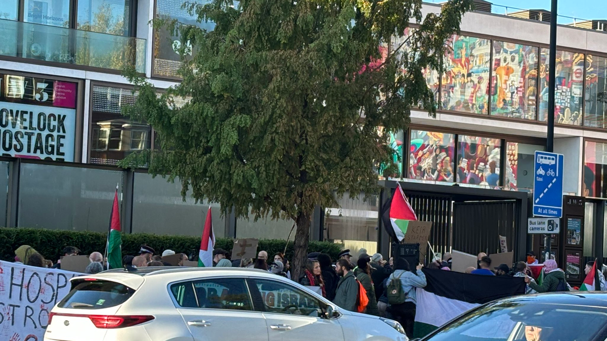 Police accused of ignoring criminality at JW3 protest - The Jewish ...