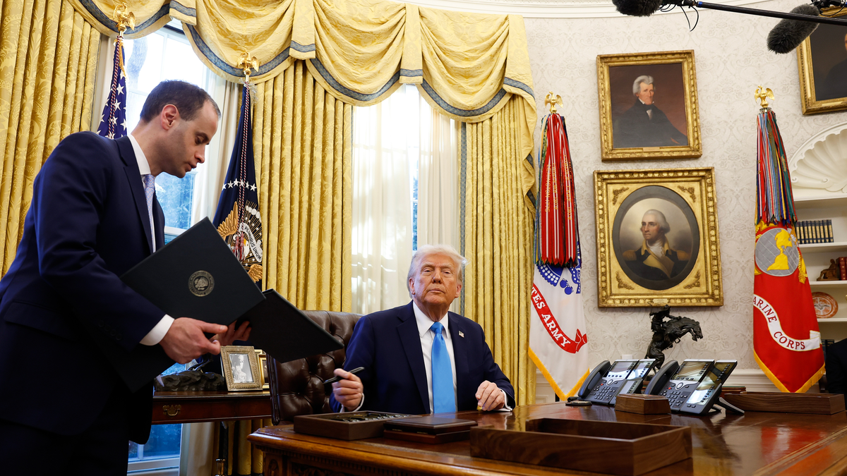 Trump withdraws USA from UN Human rights council and UNRWA to put ...