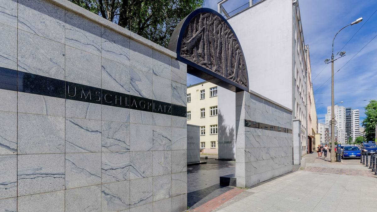 Anti-Israel message scrawled on Polish memorial to Warsaw Ghetto Jews ...