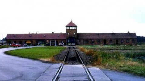 German authorities chase Nazi officer - The Jewish Chronicle - The ...