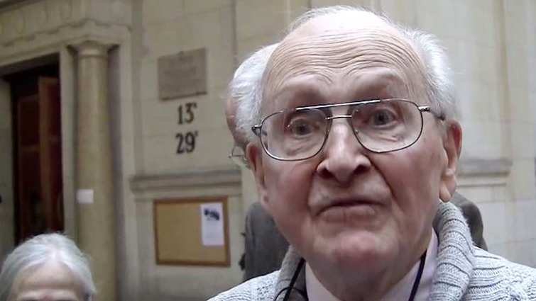 Jean-Marie Le Pen praises French Holocaust denier following his death ...