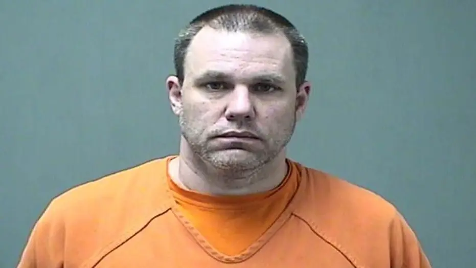 Jewish teacher 'threatened swastika-drawing students with gun violence ...