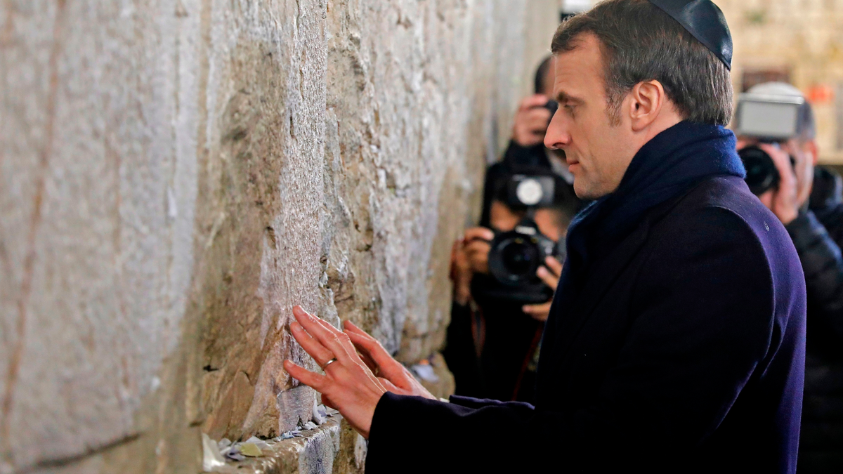 More French Jews disguise their identities in public, survey finds ...