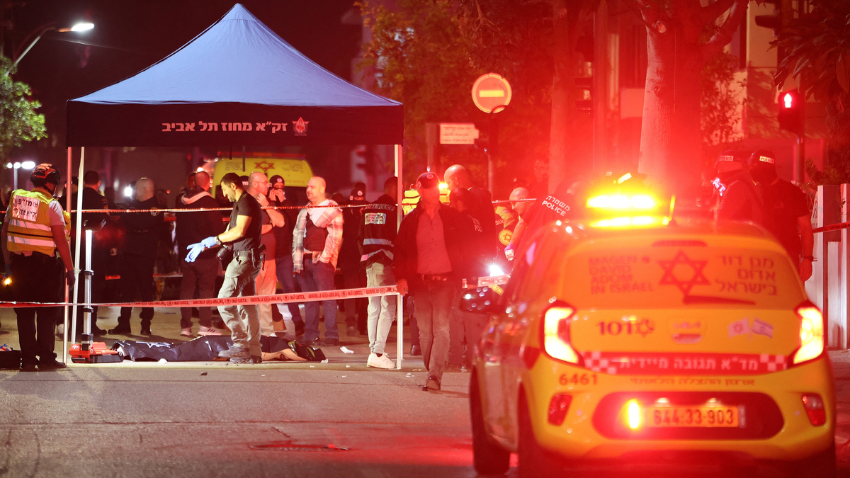 Moroccan citizen with US residency stabs 4 in Tel Aviv terror attack ...